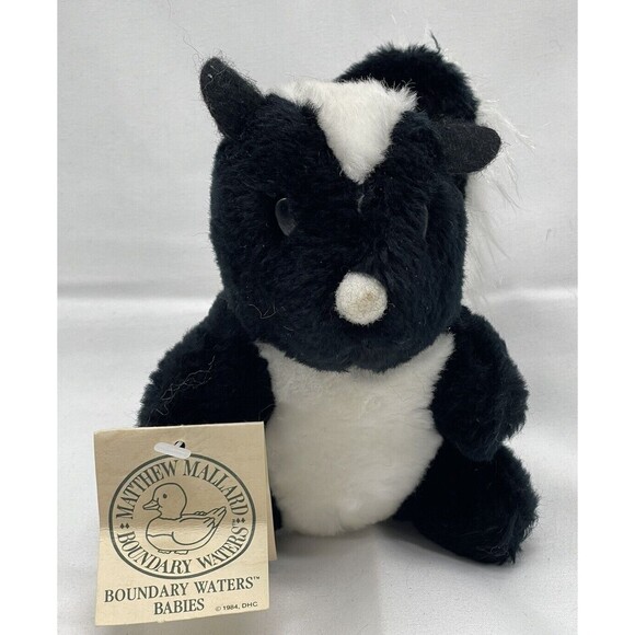 Matthew Mallard | Toys | Matthew Mallard Shelly Skunk Plush Boundary ...